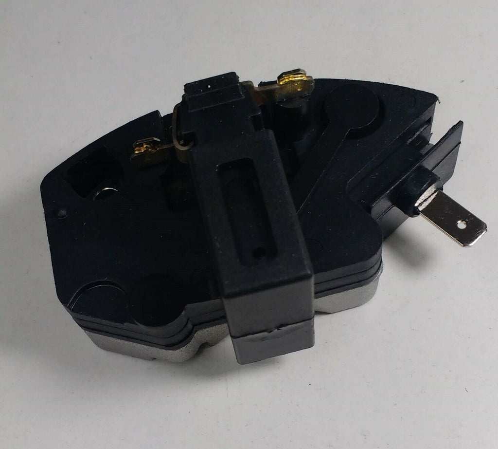 12V ALTERNATOR REGULATOR LUCAS A127 TYPE HD FORD MASSEY PERKINS MOB VR ...
